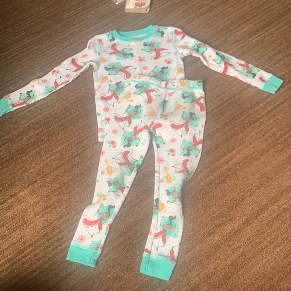 Disney | Pajamas | 5 Disney Cuddle Duds Pajama Set | Poshmark